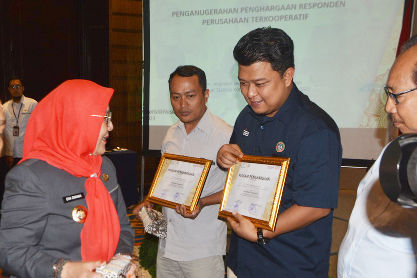 Sebagai Responden yang Responsif dan Terkooperatif, Semen Baturaja ...